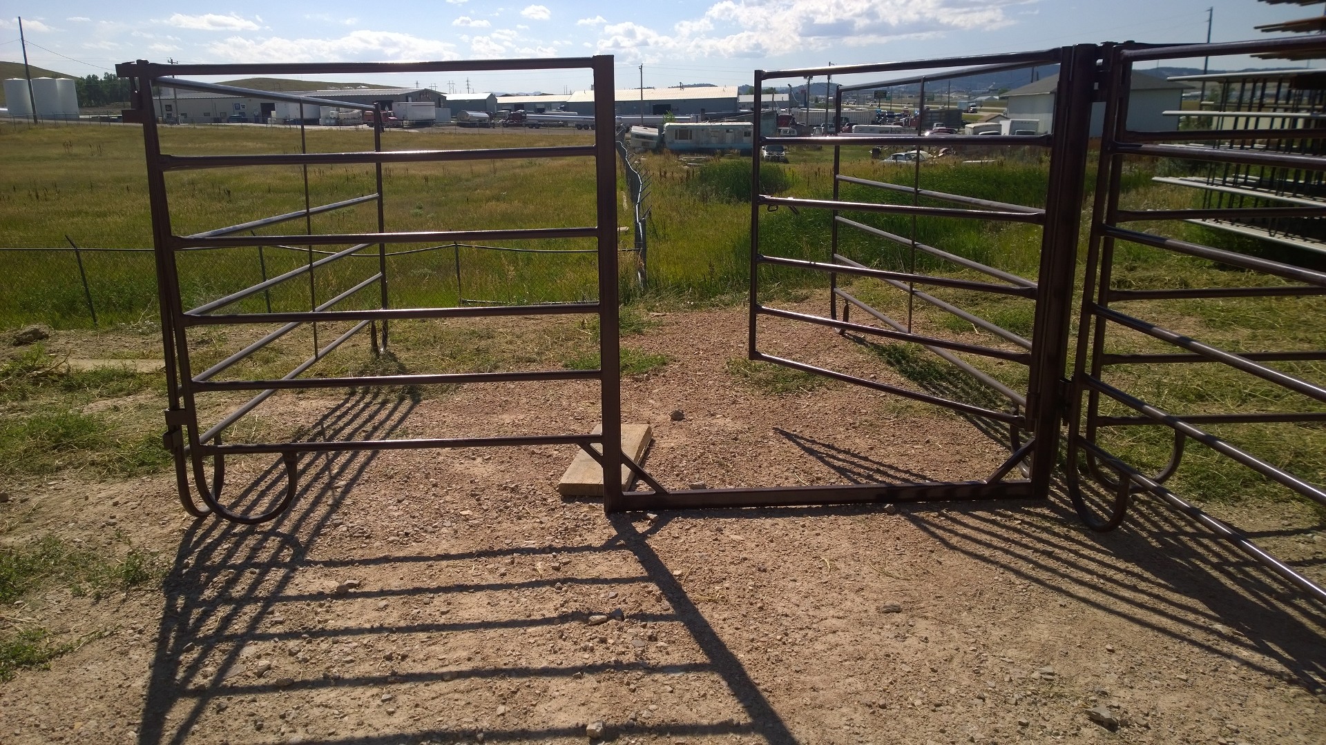 Cow Country Equipment - Panel Gates