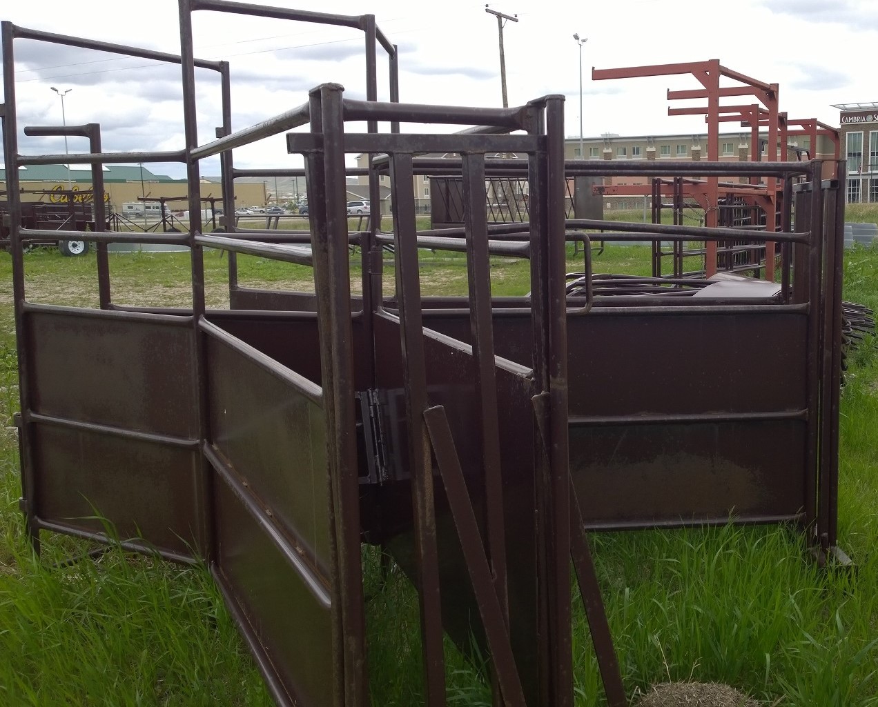 Calf Tables - Cow Country Equipment