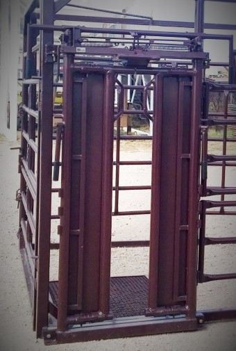 Head Gate - Cow Country Equipment