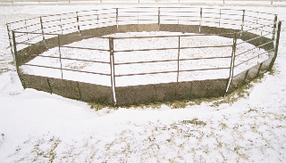 Cow Country Equipment - Round Pens